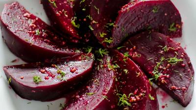 Ensalada de remolacha fría o caliente